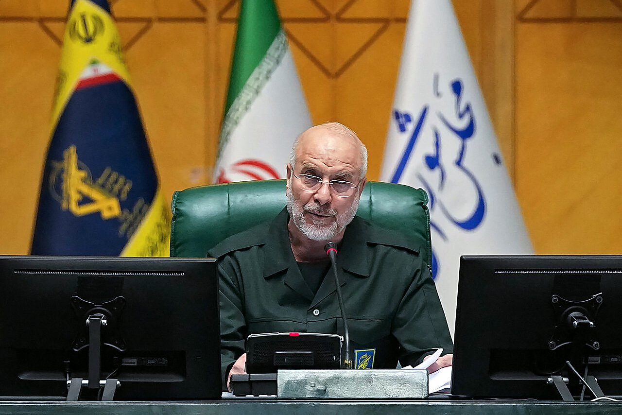 'Dont trust enemy's promises': Iran's chief negotiator says no deal ...