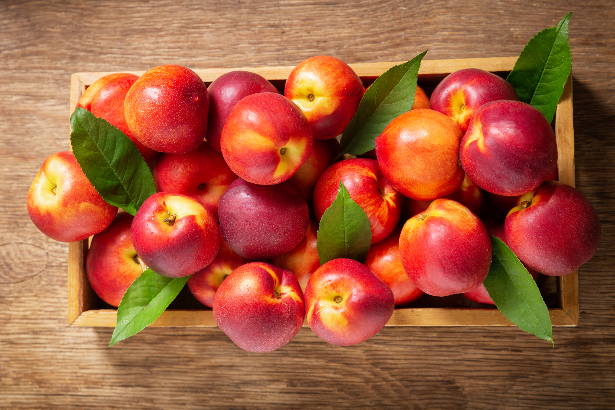 Nectarine : bien plus qu'une pêche lisse, voici pourquoi ce fruit est ...