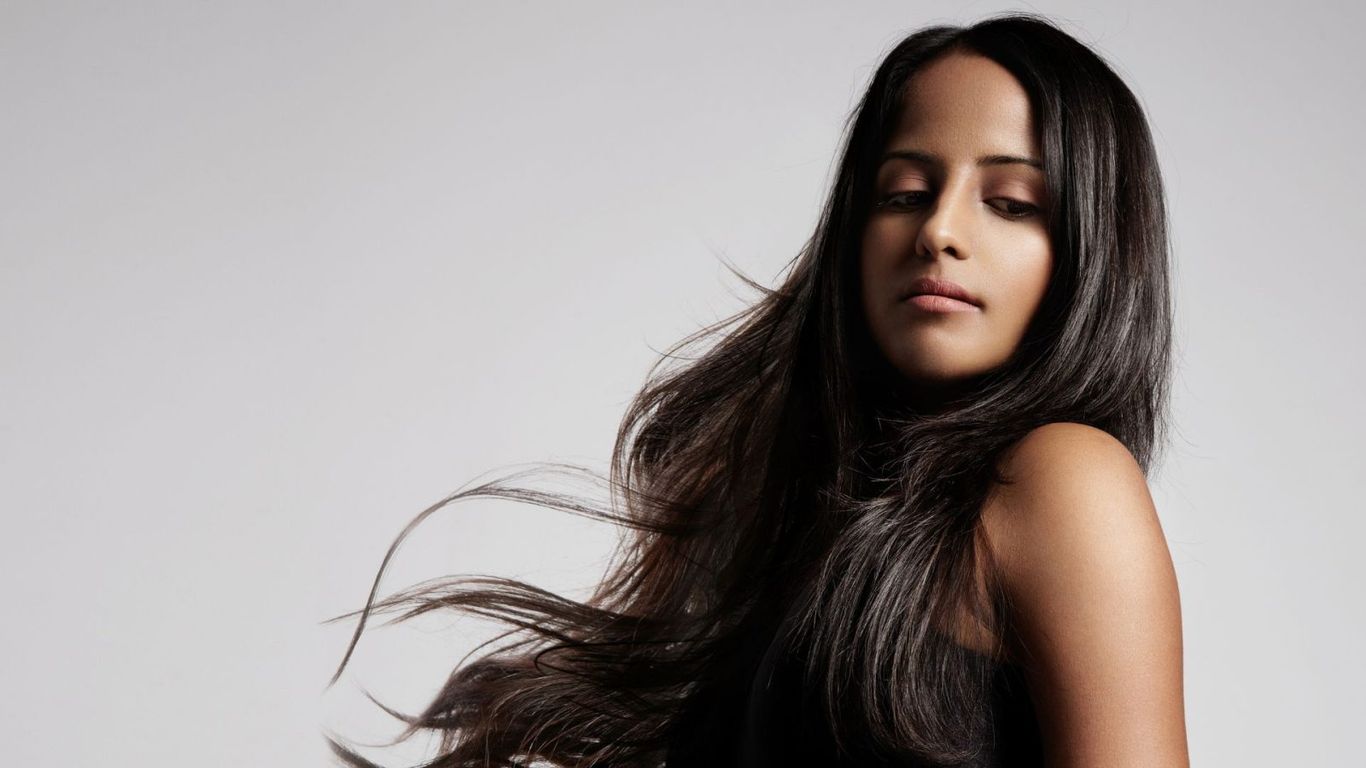 Batana oil for hair: What it is and how to use it