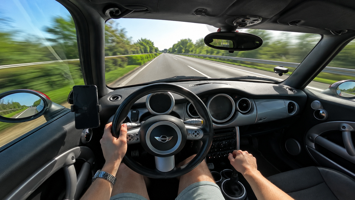 Can a 2006 MINI JCW GP1 still hit top speed on the Autobahn?