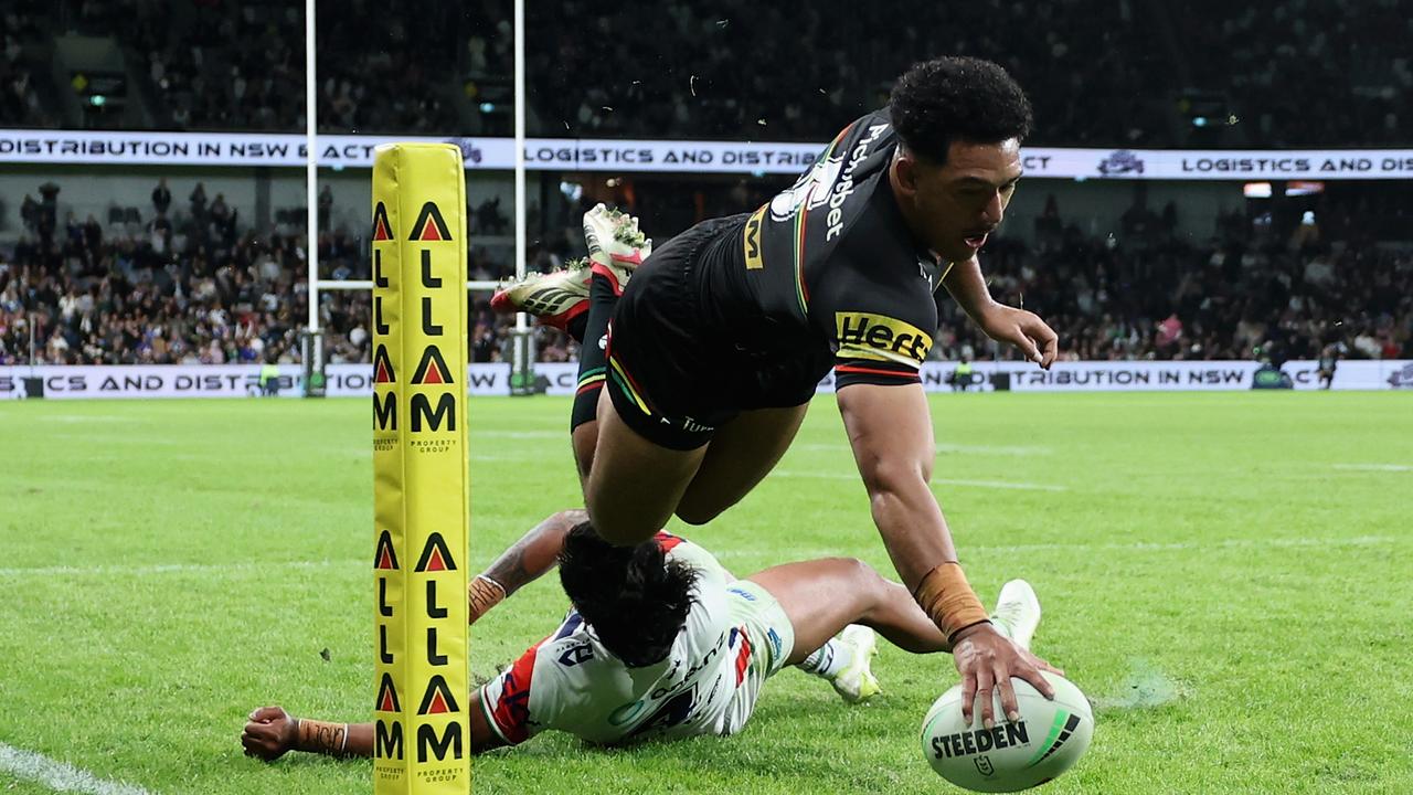 Crazy finish to NRL game of the year
