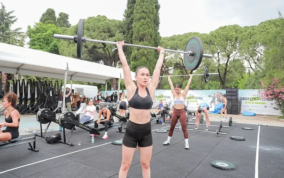 Build muscle smarter with science-backed training tips