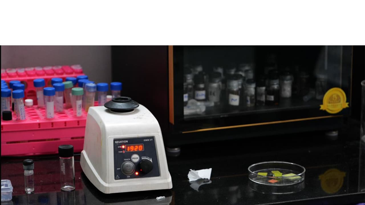 IIT Guwahati develops nanomaterial to fight fake currency, documents