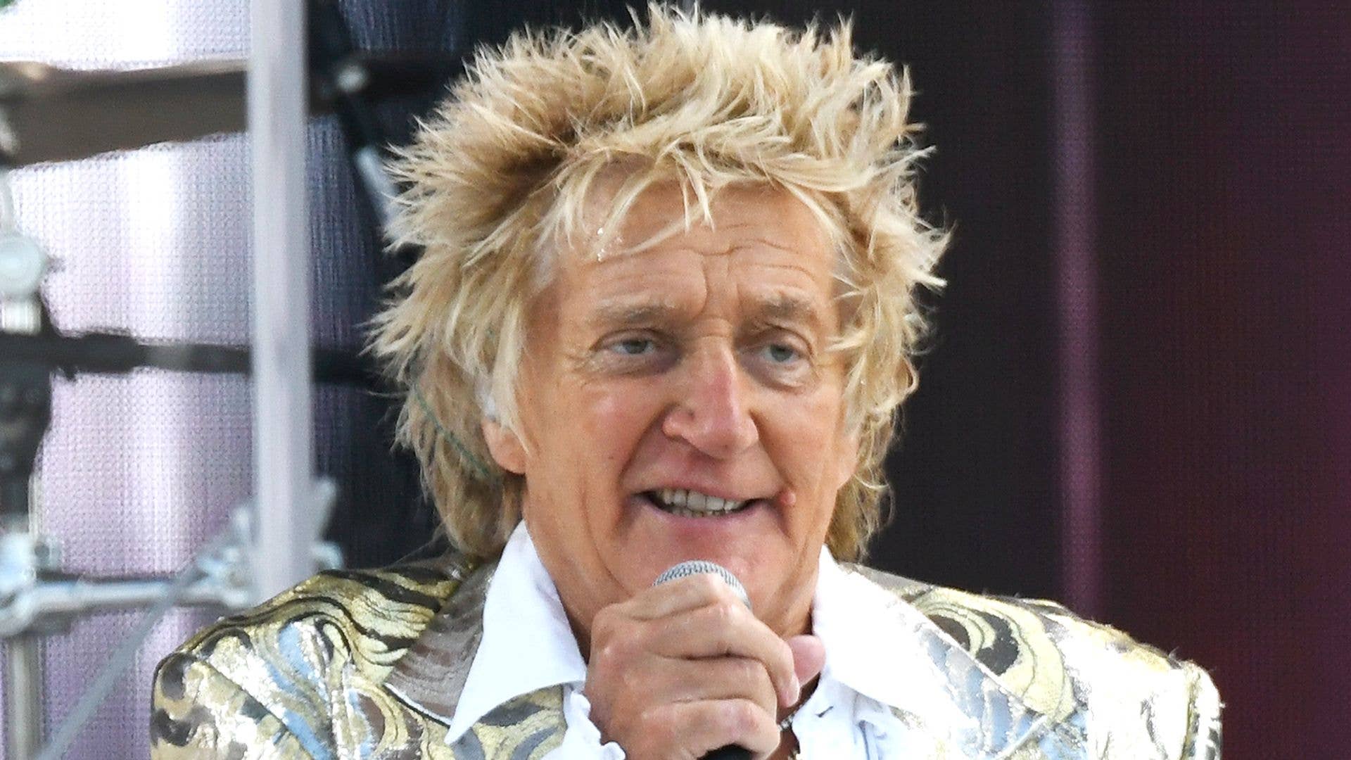 Rod Stewart, 81, forced to cancel concerts amid health concerns