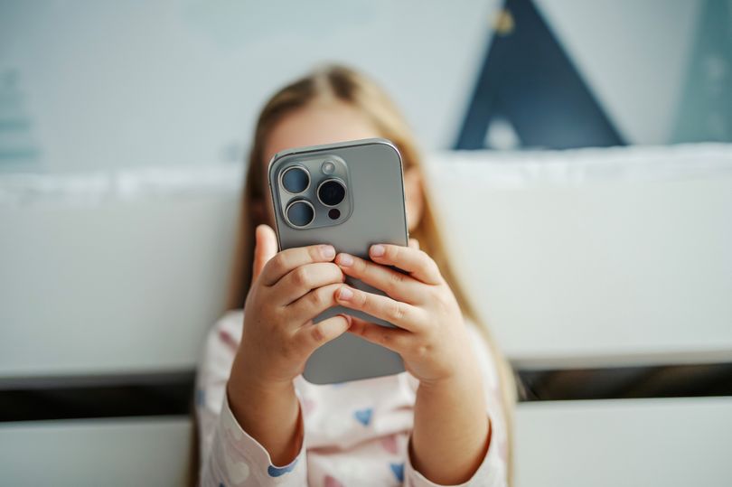 Mum's urgent warning as 'concerning' social media trend rises among ...
