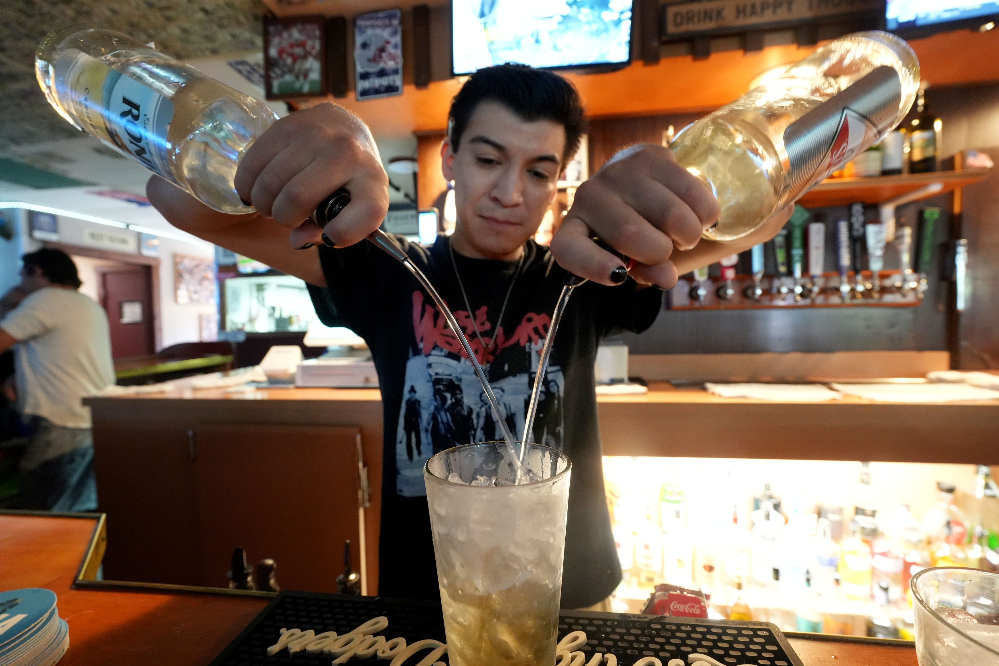 Vote for Ventura County's best bar to watch the World Cup