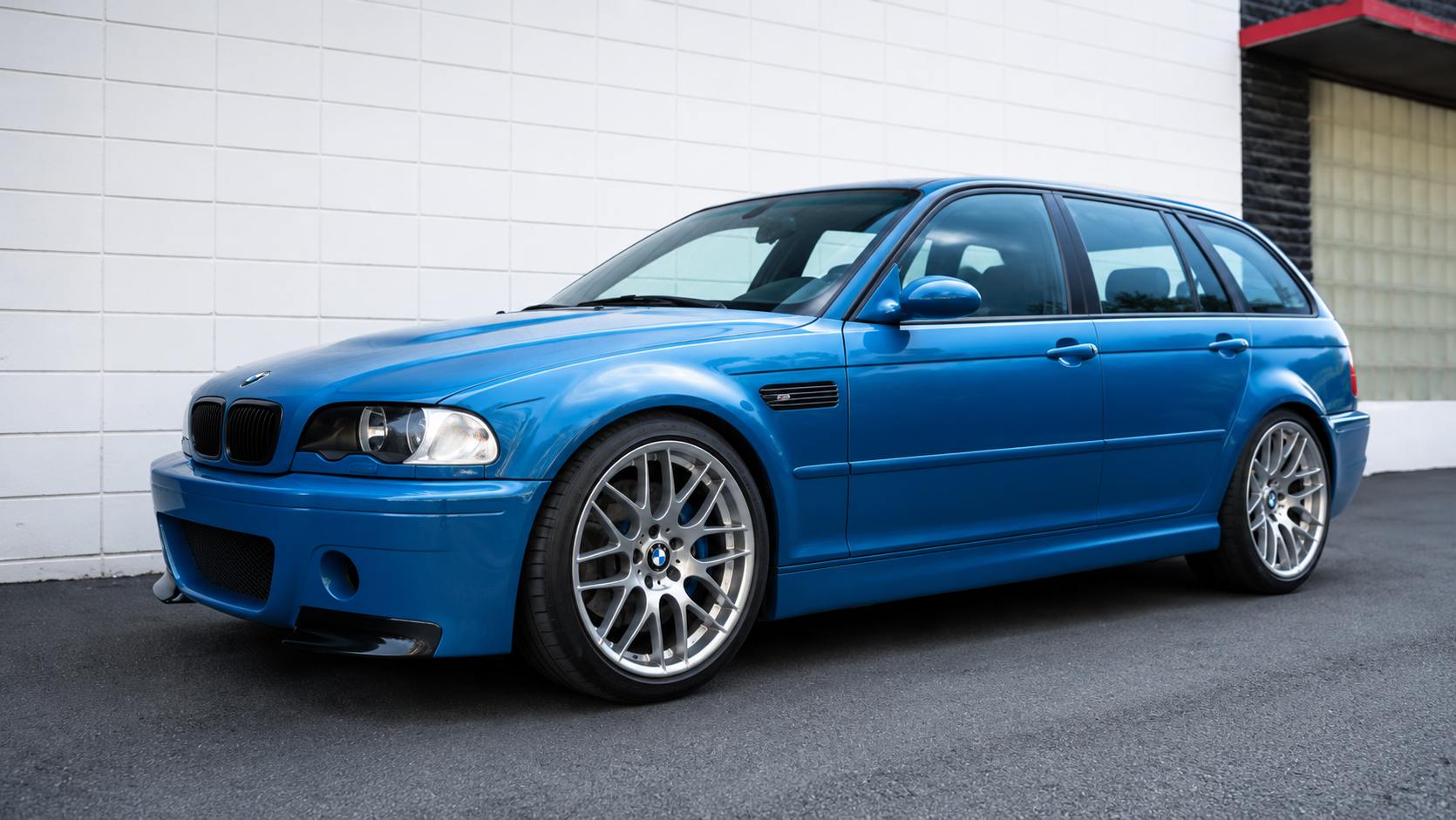 This E46 touring is a BMW M3 restomod in wagon form