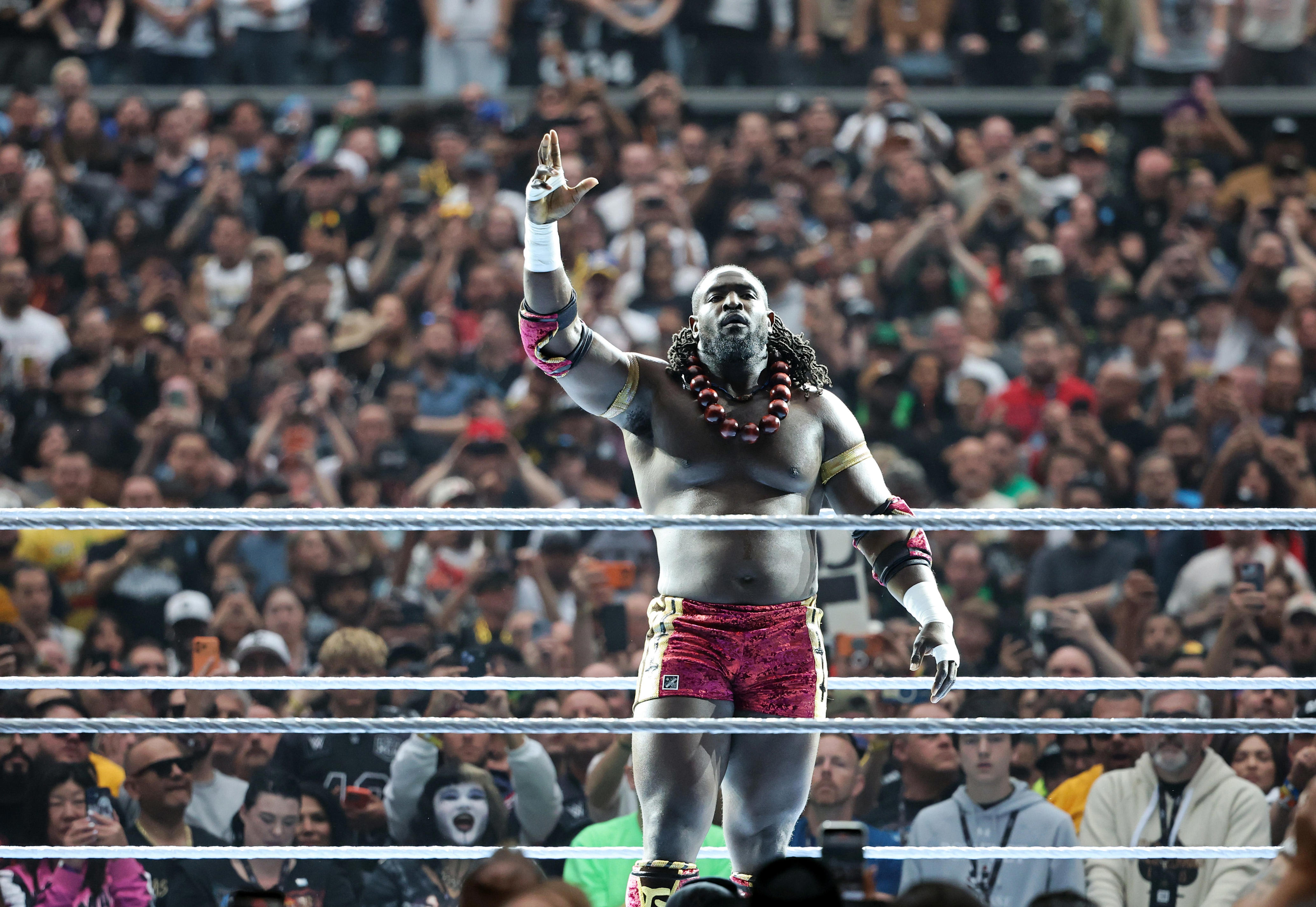 WWE Clash in Italy predictions, full match card, start time