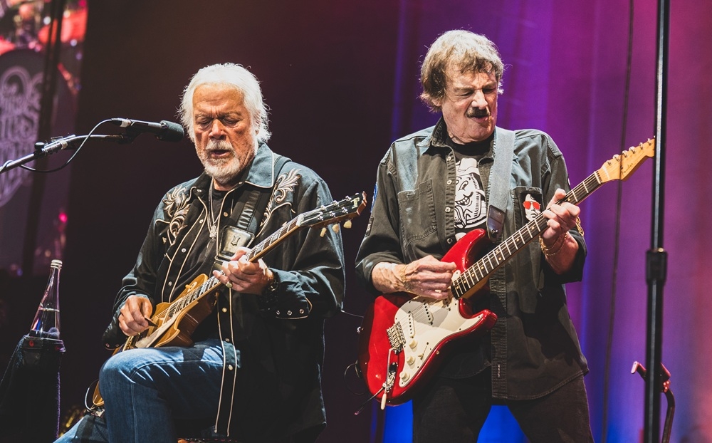 The Guess Who and Don Felder turn back clock to deliver classic hits in ...