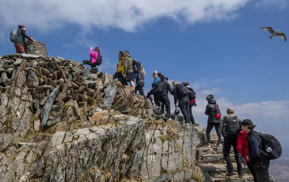 Charity hikers booed after bypassing Snowdon summit queue