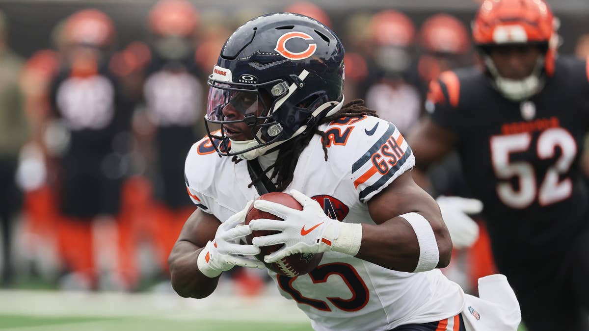 Short-bench fantasy football league strategy