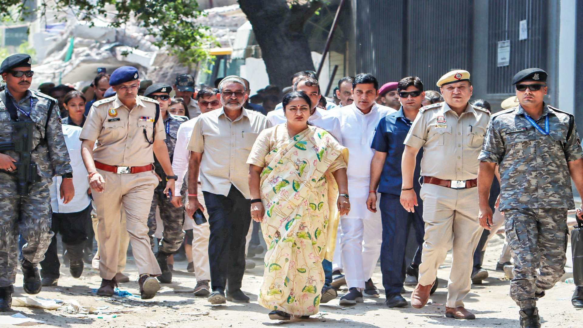 Delhi: CM Rekha Gupta visits Saket building collapse site, orders ...