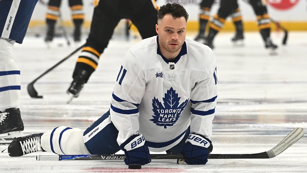 Max Domi out indefinitely after surgery complications