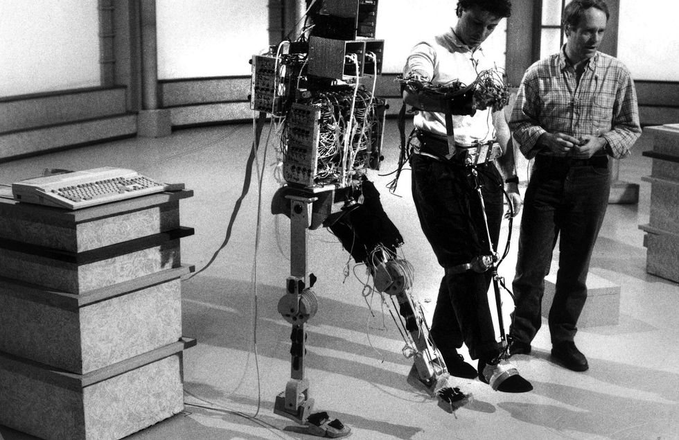 This DIY bipedal robot used pneumatic air-muscles instead of motors