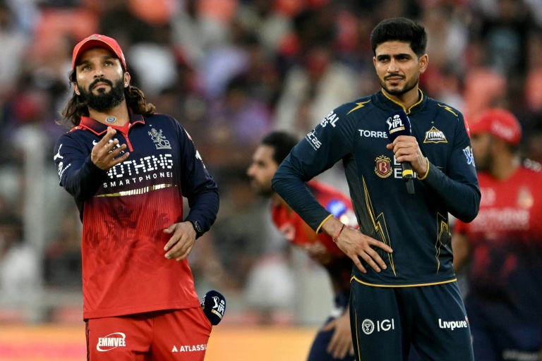Bengaluru win toss, opt to bowl against Gujarat in IPL final
