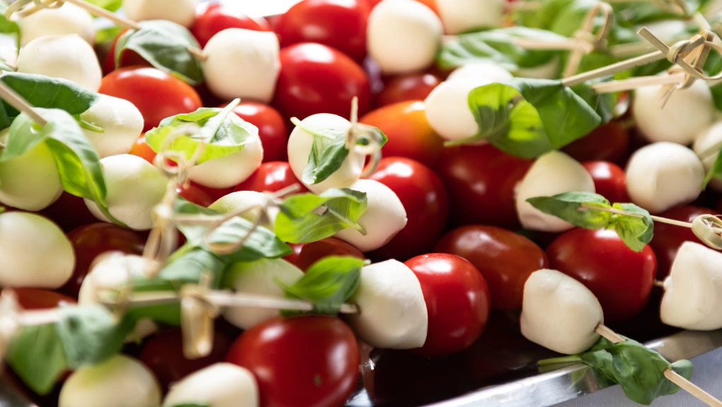 18 easy summer finger foods