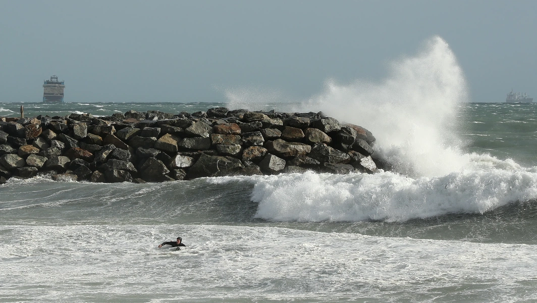 Rare WA storm brings destructive winds, flooding and blackouts