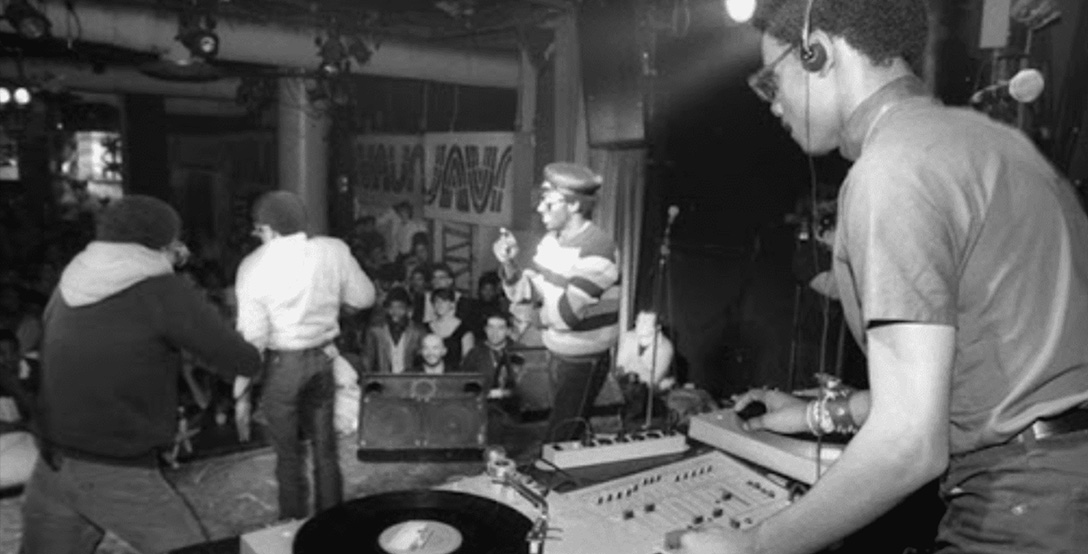 15 classic photos showing the beginning of hip hop