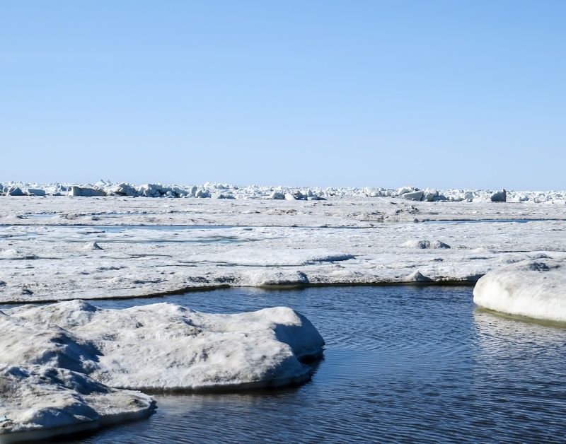 These 10 cities are known for the most extreme sunlight and darkness on ...