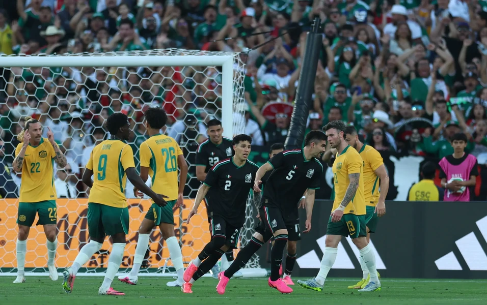 Socceroos fall to Mexico in final pre-selection test