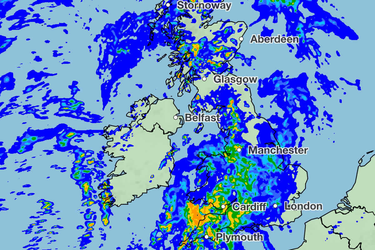 UK to be lashed by days of heavy rain bringing heatwave to abrupt end