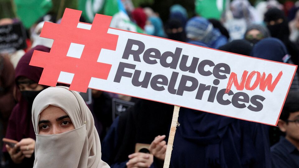 Petrol at PKR 380 per litre, inflation unbearable: Pakistan stares at ...