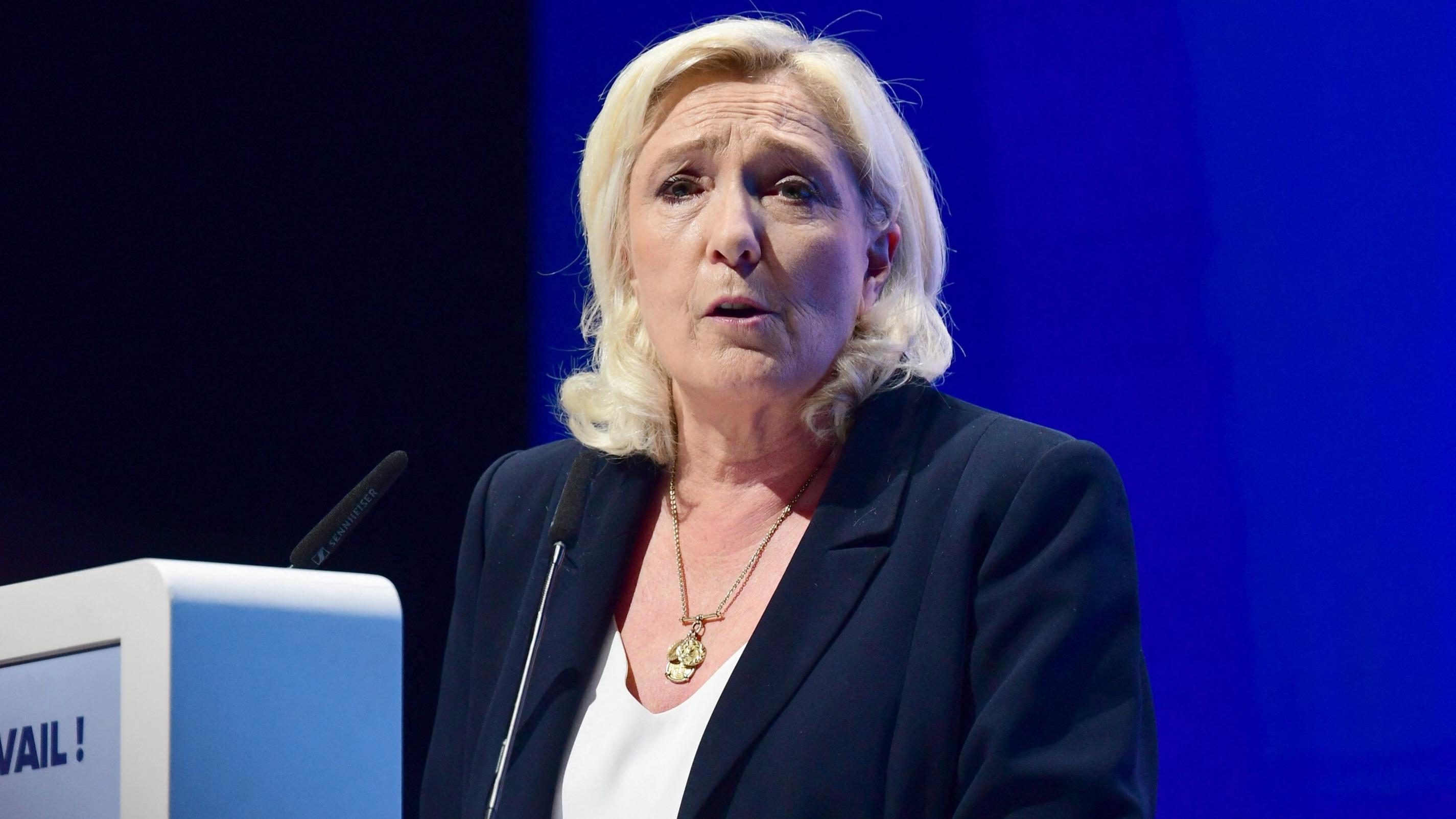 Marine Le Pen : pourquoi elle a refusé de regarder la finale PSG-Arsenal