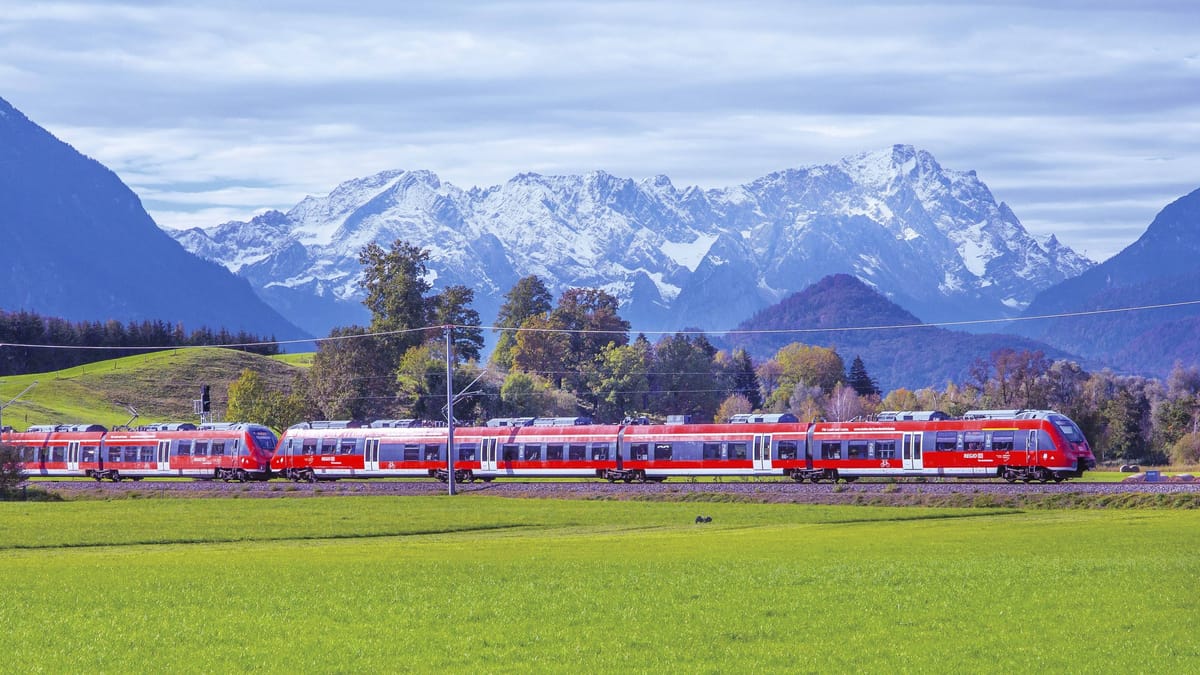 Mitten im Sommer: Bahn bremst Verkehr auf beliebter Ausflugsstrecke aus
