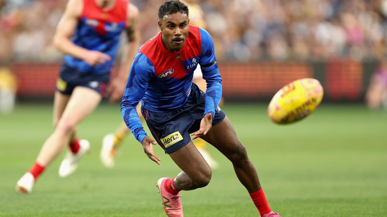 Oliver, Callaghan shine as Giants dampen Demon spirits