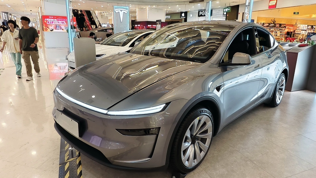 Tesla cuts Model Y price in India by ₹9 lakh, trims lineup
