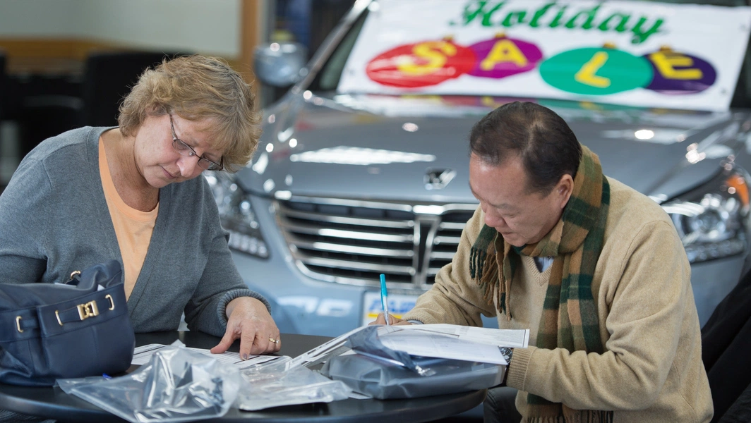 Common mistakes to avoid at car dealerships
