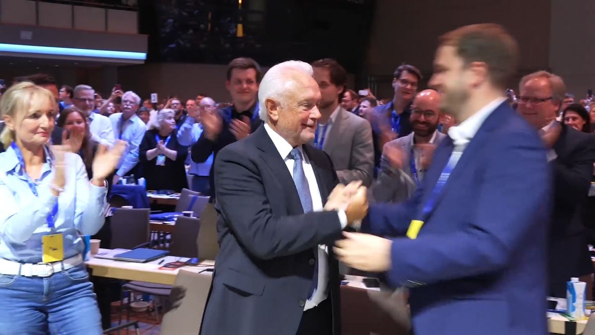 Kubicki neuer FDP-Chef - Strack-Zimmermann reicht Hand zur Zusammenarbeit