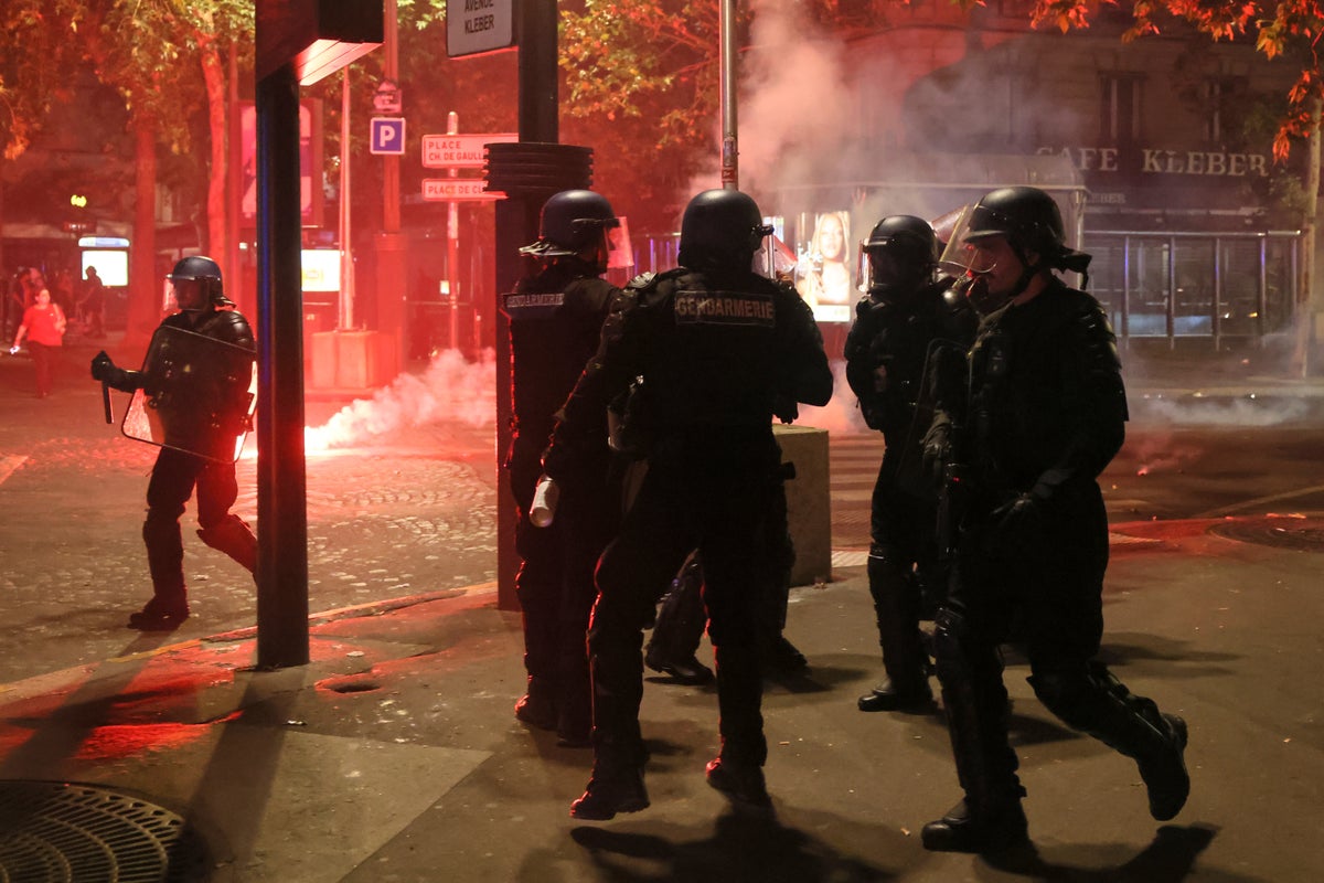 Arrests made as PSG fans celebrate with vandalism, fires and flares