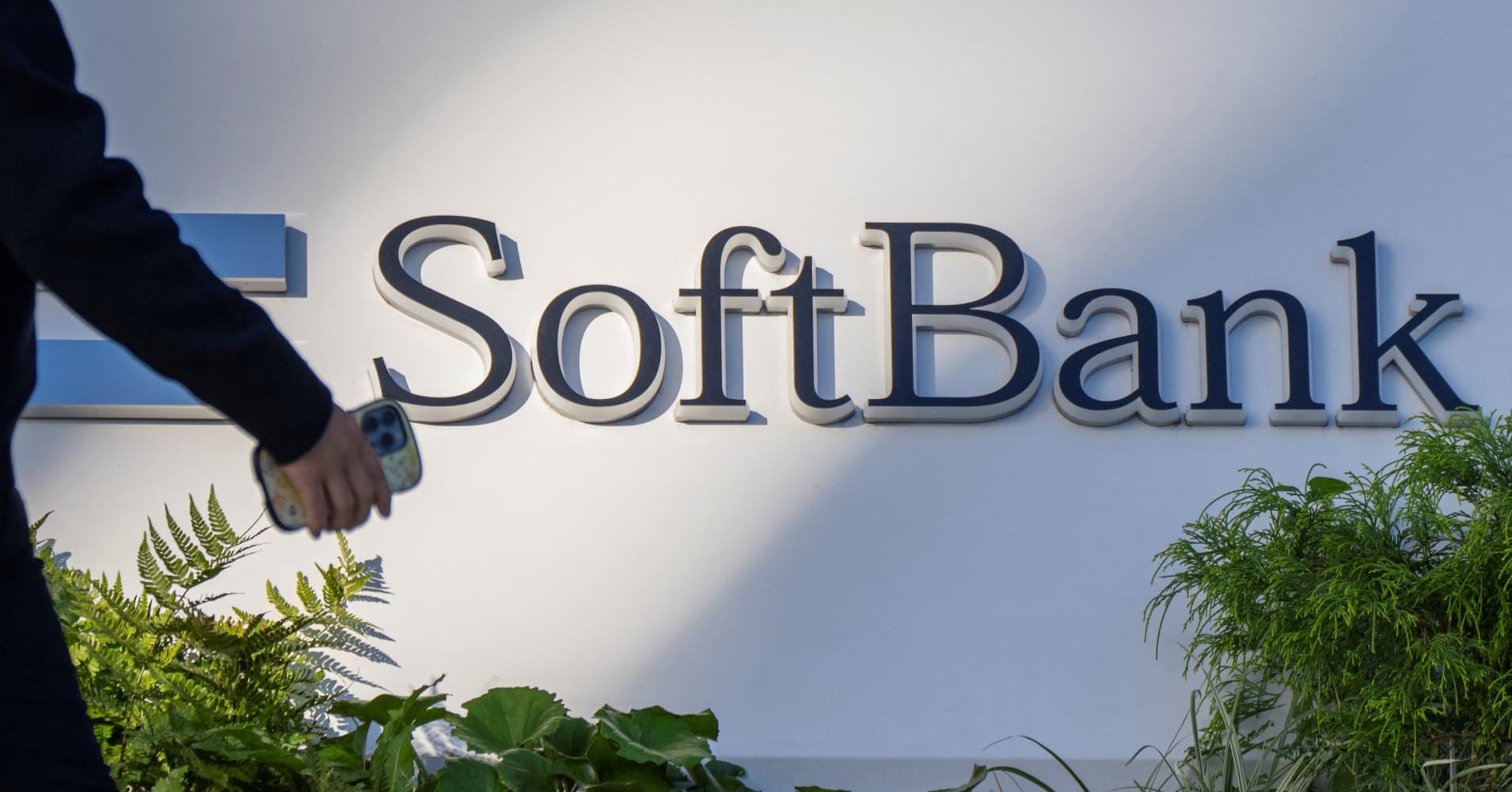 SoftBank becomes Japan's most valuable company, announces $53 billion ...
