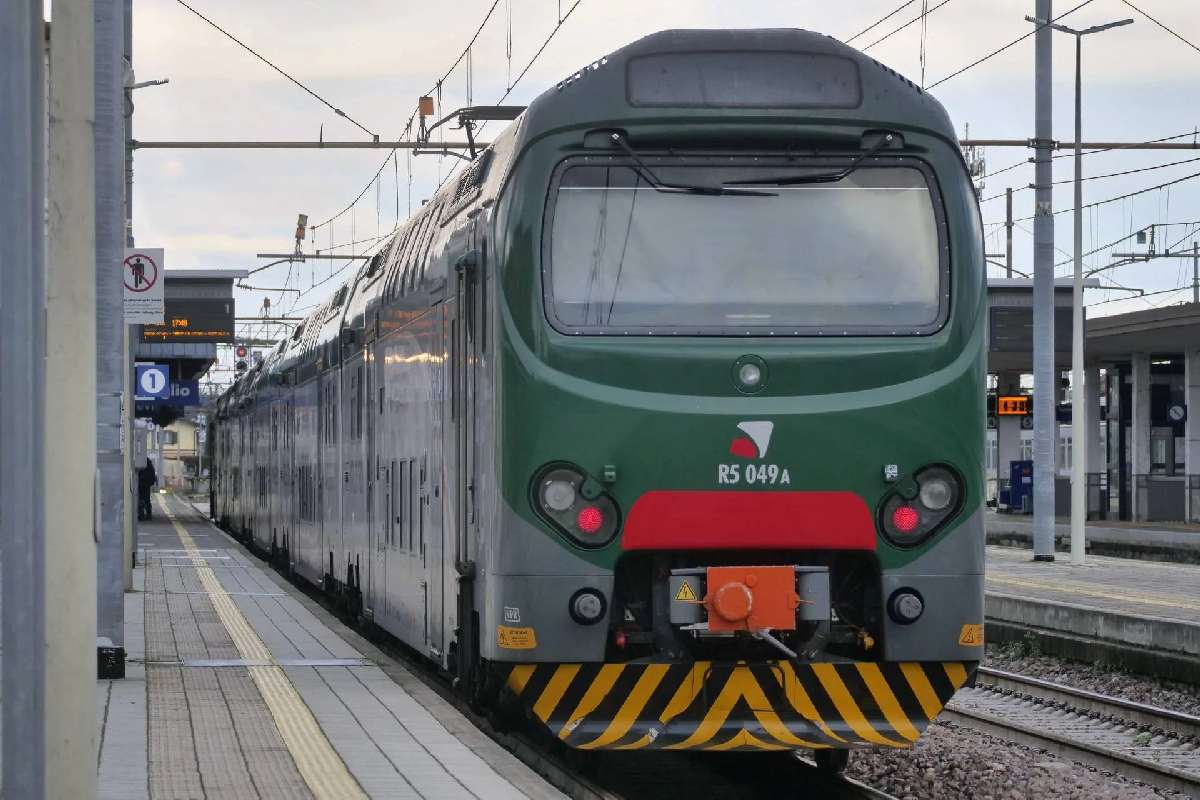 Sciopero nazionale dei treni per l’11 giugno, otto ore di stop in tutta ...