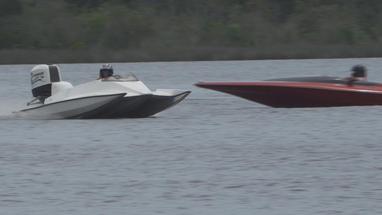 Wake the Dog drag boat racing returns to Pascagoula River despite parts ...