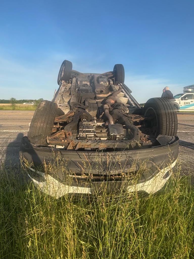 Adams County rollover crash causes serious injuries