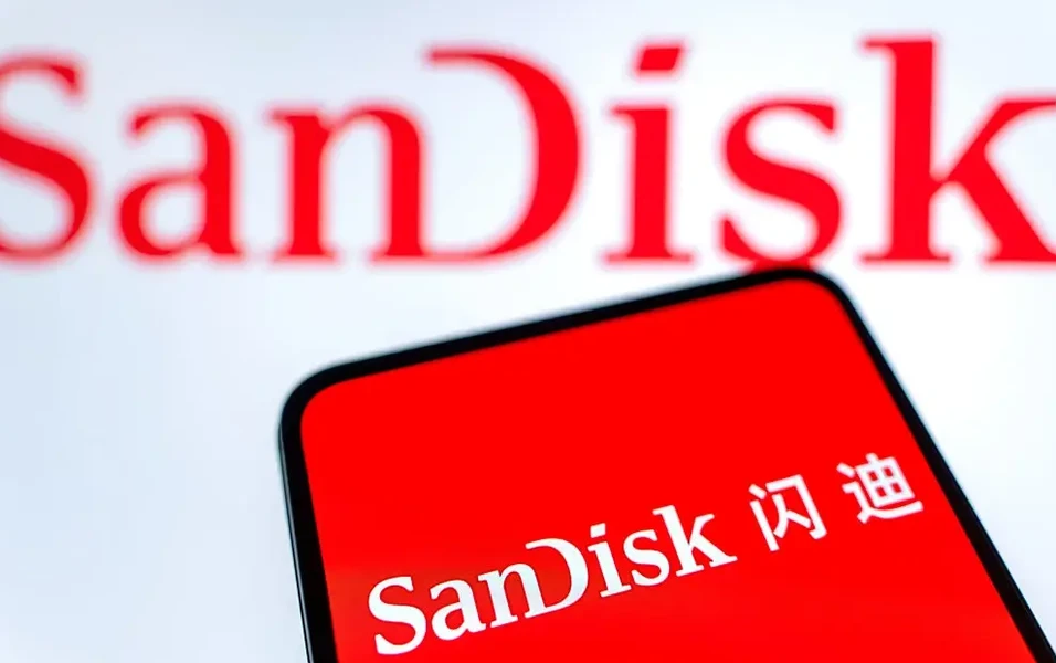 Analysts boost SanDisk targets amid AI-driven chip surge