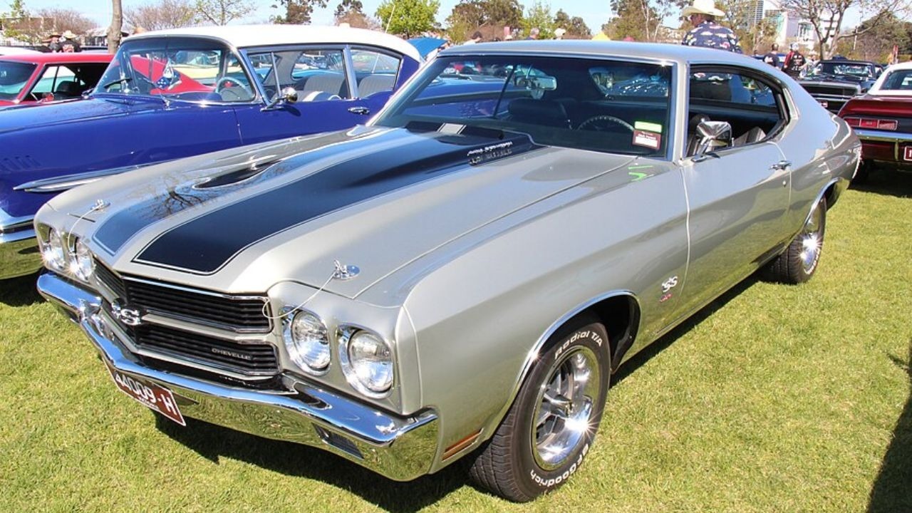 7 muscle cars from the golden age that still feel raw and untamed today