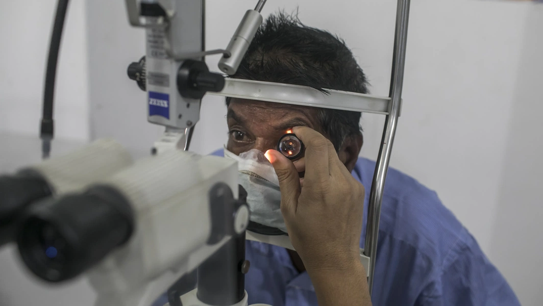 Dry eye care tips that actually work for you