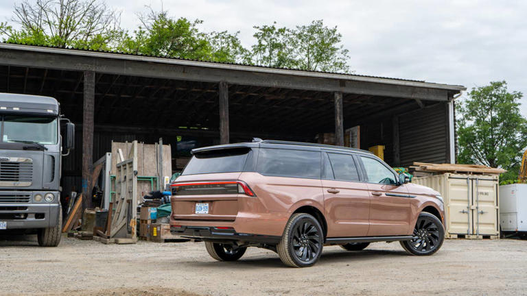 I drove the 2026 Lincoln Navigator L Black Label: Here’s my honest ...
