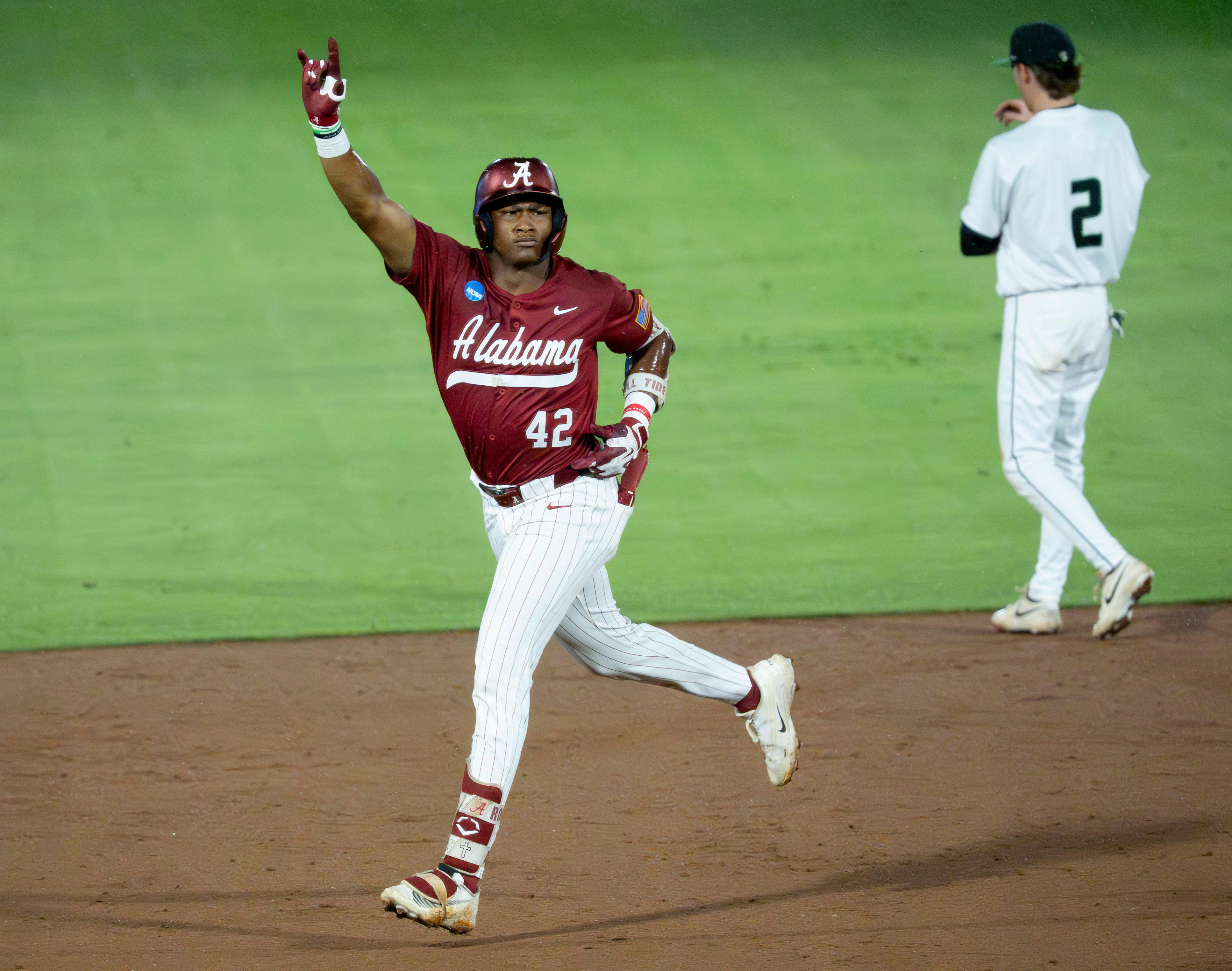 Who will Alabama play at Super Regional? Opponent, start time revealed