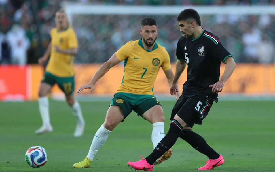 Socceroos fall to Mexico as World Cup cuts loom