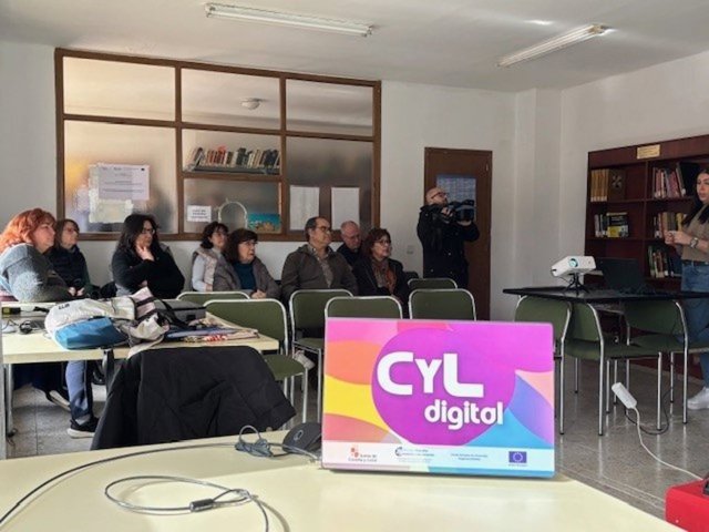 La Junta programa 175 actividades formativas de CyL Digital en junio