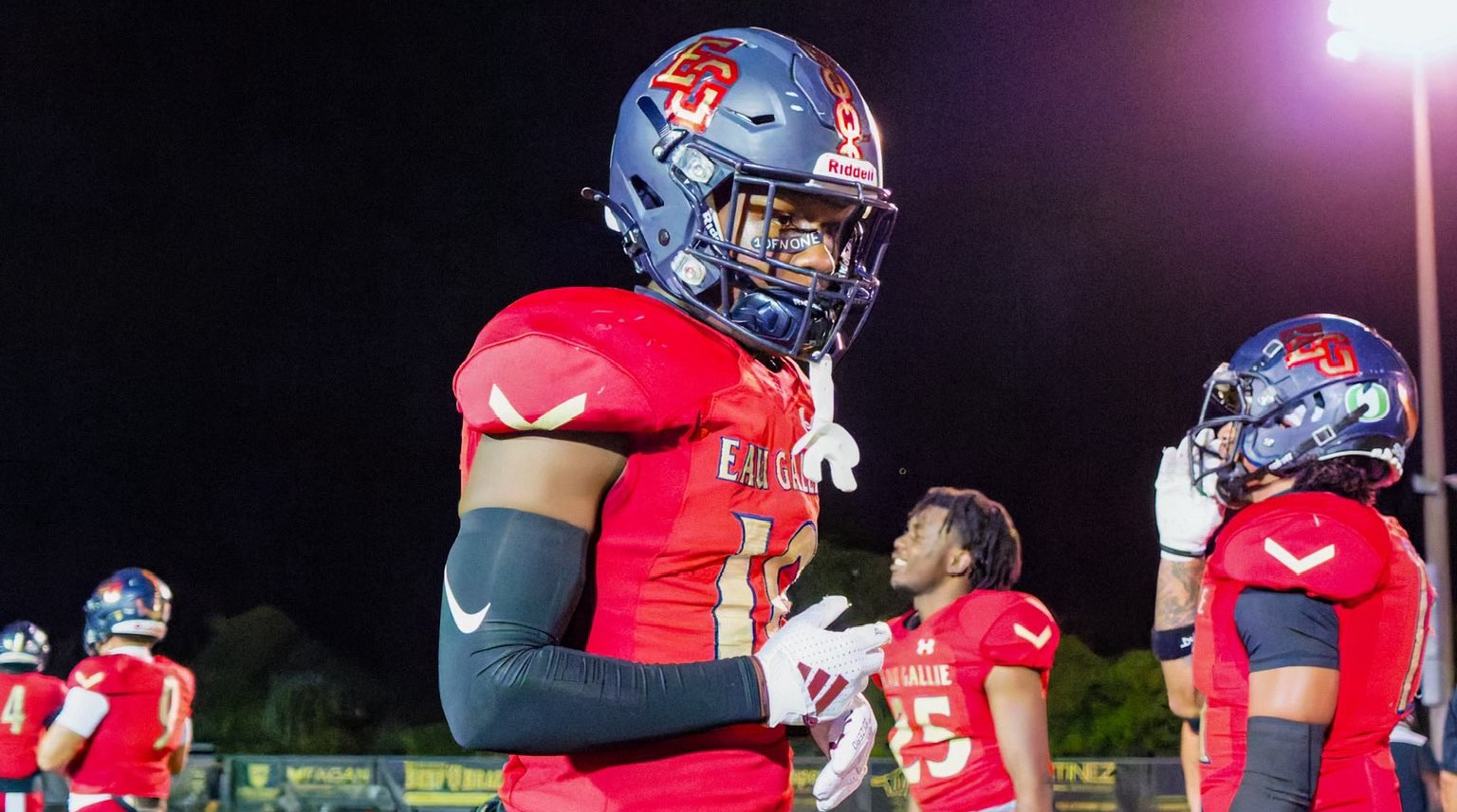 2027 top-tier DB Trae Hill commits to the Army Black Knights