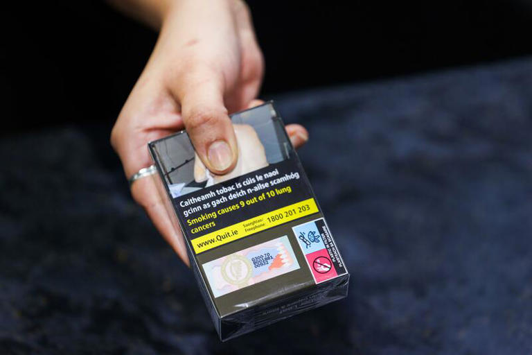 Doctors group calls for ban on sale of tobacco products to all people ...