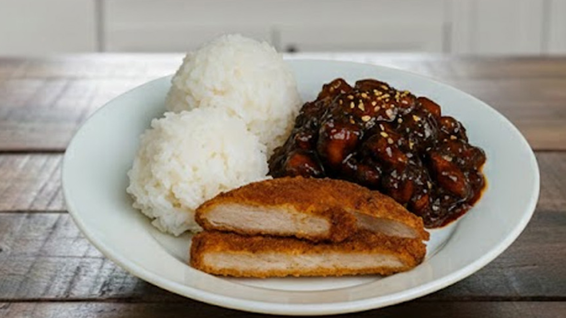 How to make crispy chicken cutlet rice plate