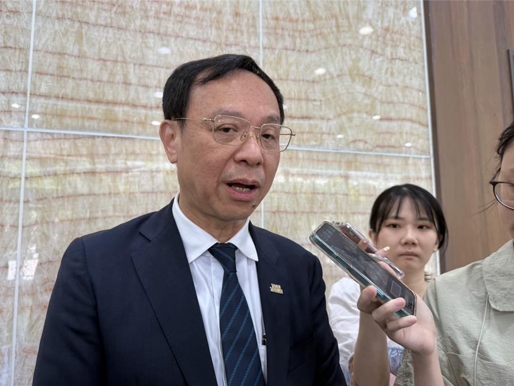 UCC不退場了! 石崇良：配合診所周休二日擴增地點