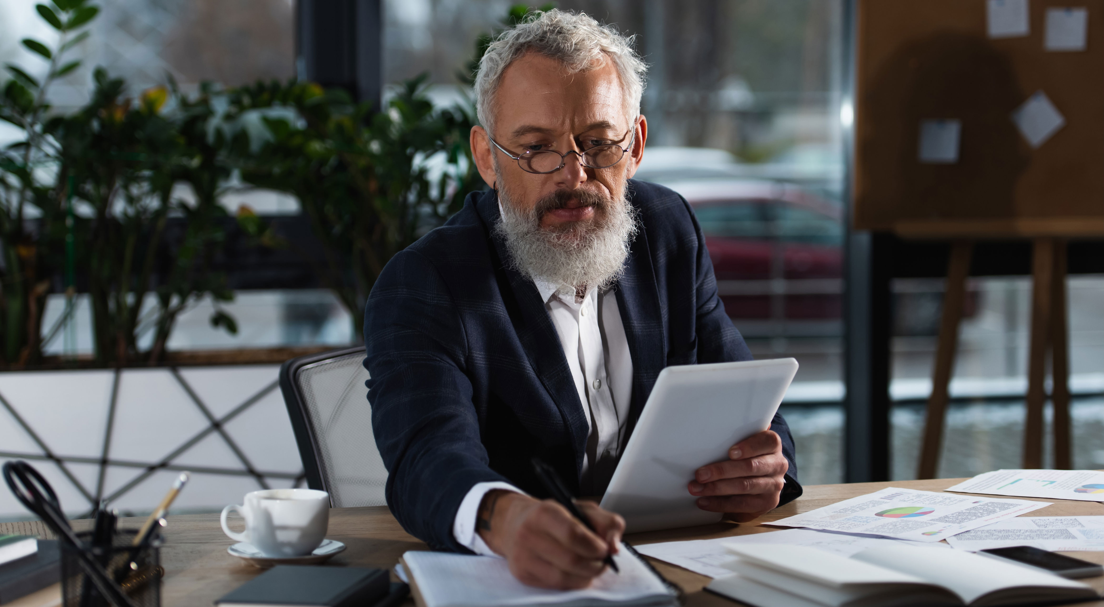 'Dead money': Your savings account is losing the inflation fight. Here ...