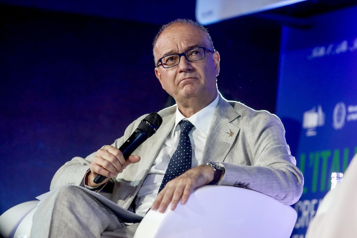 Aggressioni ai docenti, Valditara: «In pochi mesi sono stati ...